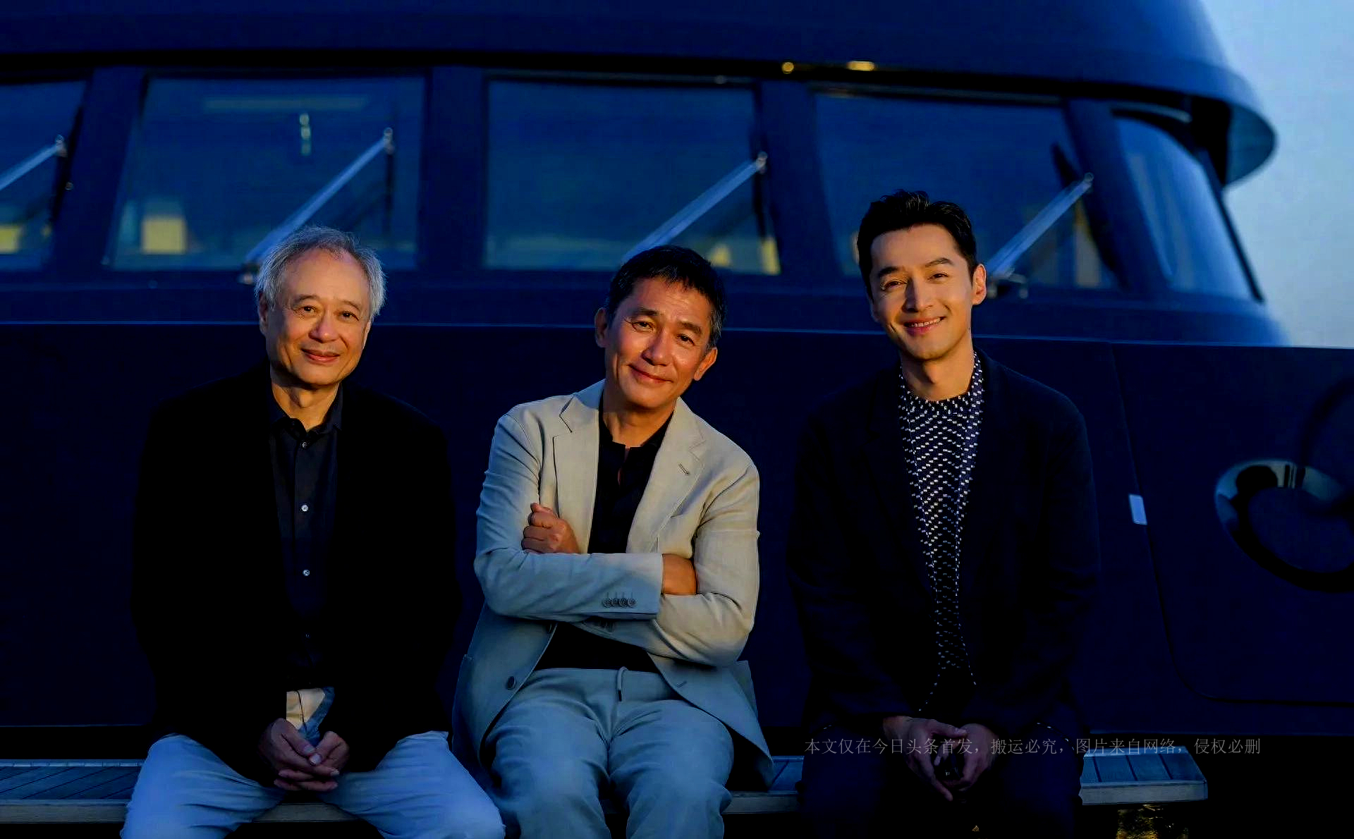 58-year-old Carina Lau and Shu Qi share the stage, with heavy wigs and ...