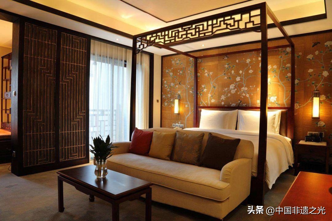 Chinese bed furniture: step bed, canopy bed, Luohan bed, imperial ...