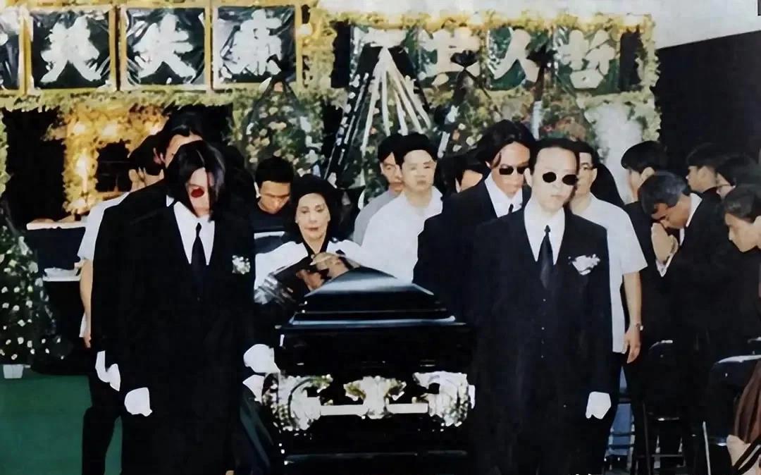 Love master, Huang Jiaju's best friend, Mei Gu's lover, 27 years of ...