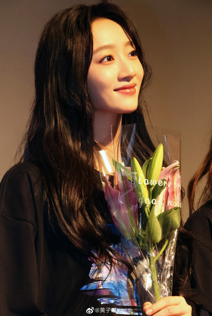 "The Missing She" also played "Li Muzi". Compared with Wen Yongshan and ...