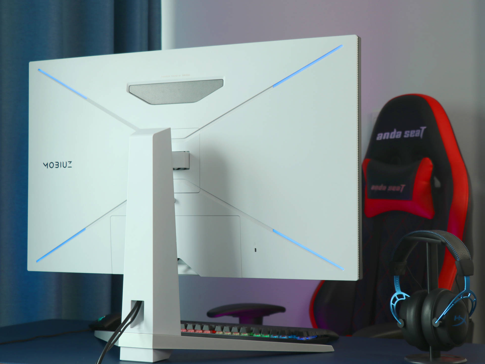 How to choose a high-end gaming monitor?BenQ Mobius EX3210U review ...