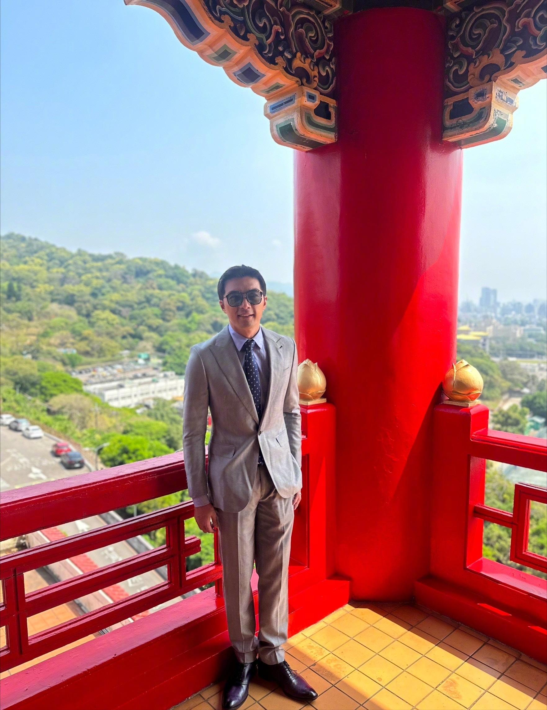 He Junxiang, the first generation male god of Taiwan puppet, grows up so fast, and recent photos ...