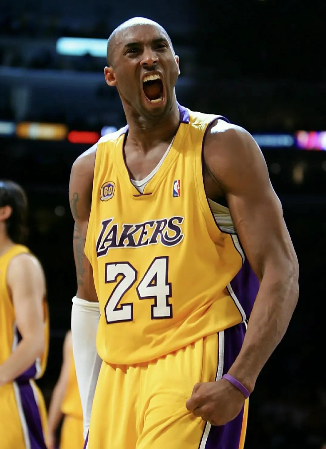 In the 14-15 season, Kobe returned from injury and surpassed Jordan in ...