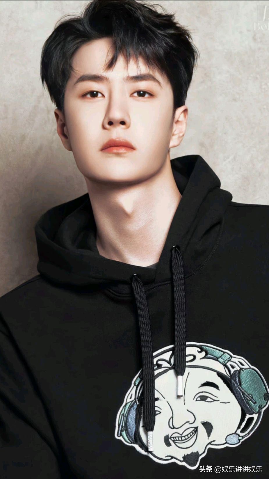 When the group evolution team saw Wei Ruolai, they posted a post ...