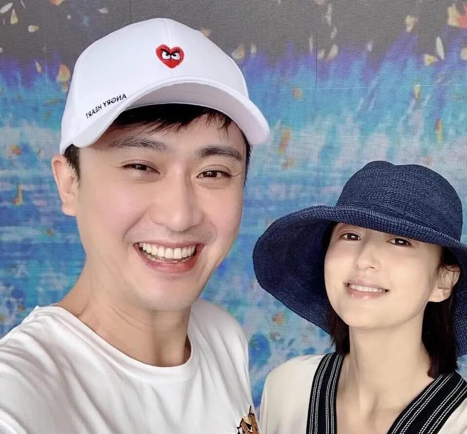 Yang Fan: After 8 years of unrequited love for Zhang Lei, one married a divorced rich man and ...