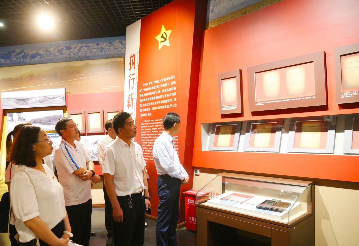 This summer, Gu Lang and Gu Feng became popular! - iNEWS