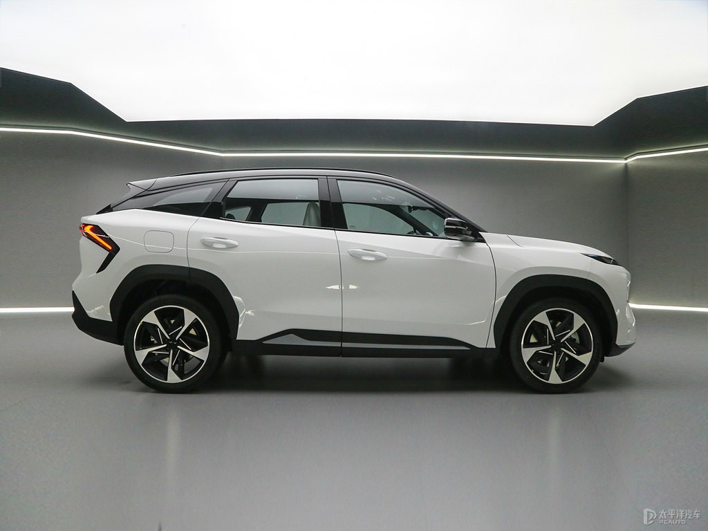 The sales volume of Galaxy L7 reached 9673 within 33 days after it was released, completely ...