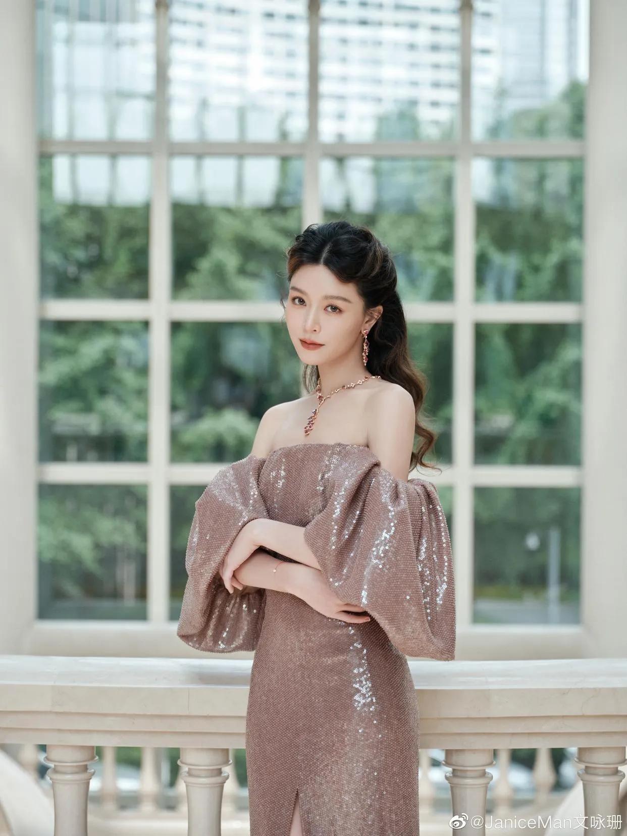 Hong Kong actress Wen Yongshan - iMedia