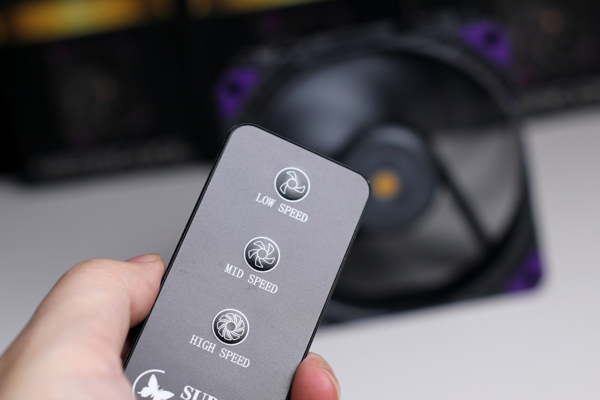 Debut is the pinnacle? 3300 rpm + three-phase twelve-pole motor - Zhenhua Jufeng MEGACOOL fan ...