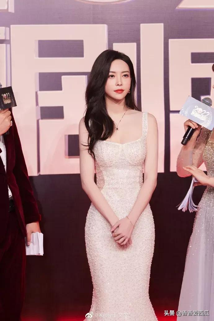 Yu Wenwen turned gorgeously and amazed the audience - iMedia