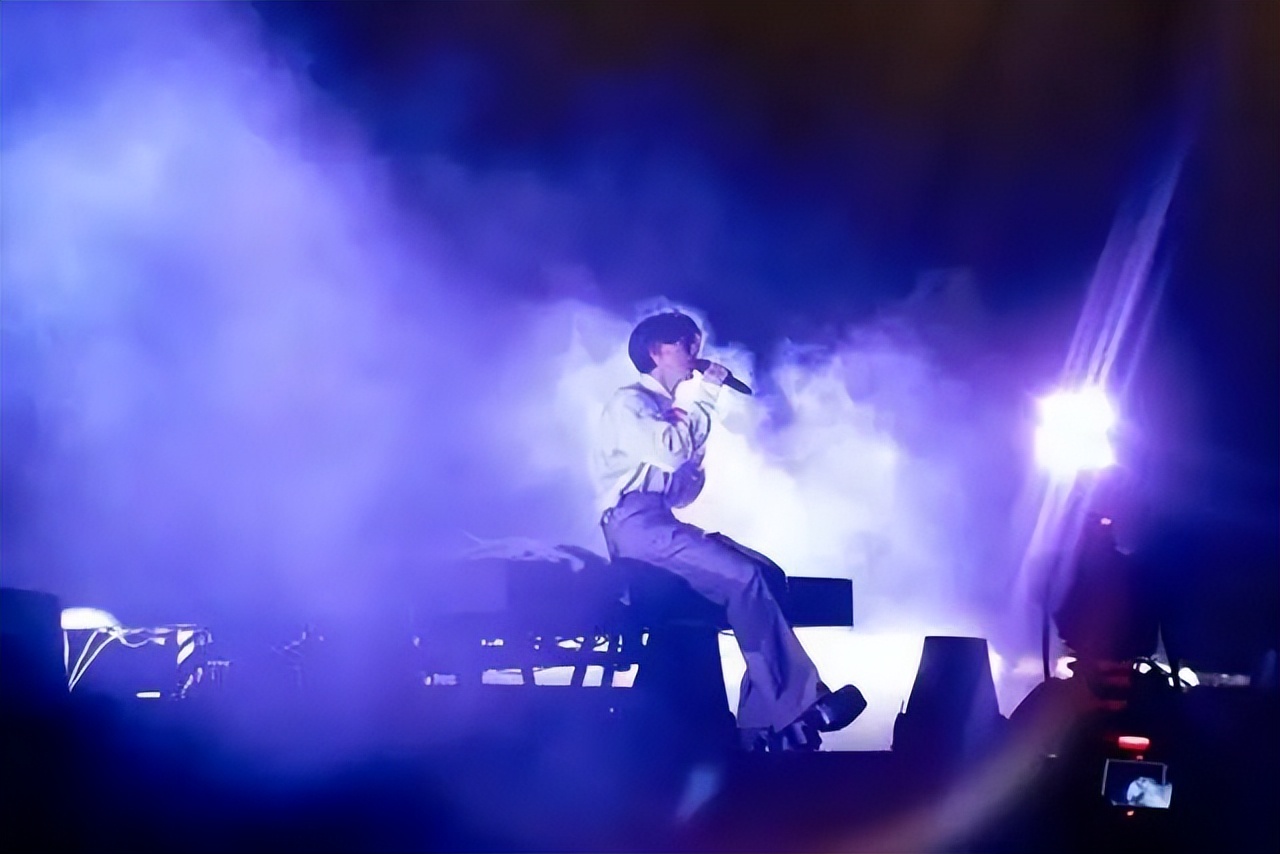 Yoga Lin's idol world tour, a feast of laughter and surprises - iNEWS