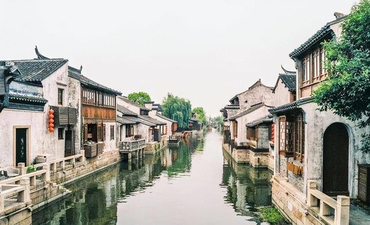 China's urban development gap: first-tier cities are stable, second ...