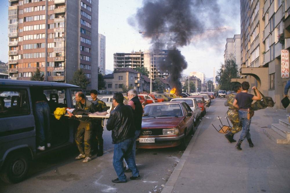 Yugoslavia after the end of the cold war: the fuse of disintegration ...