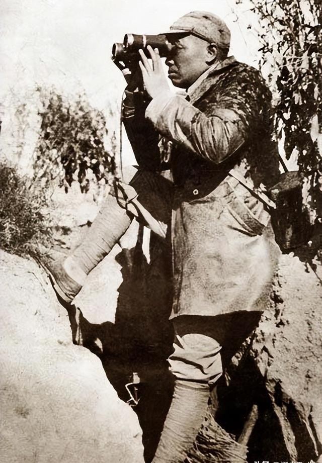 In 1961, General Peng returned to his hometown. Hua Guofeng said ...