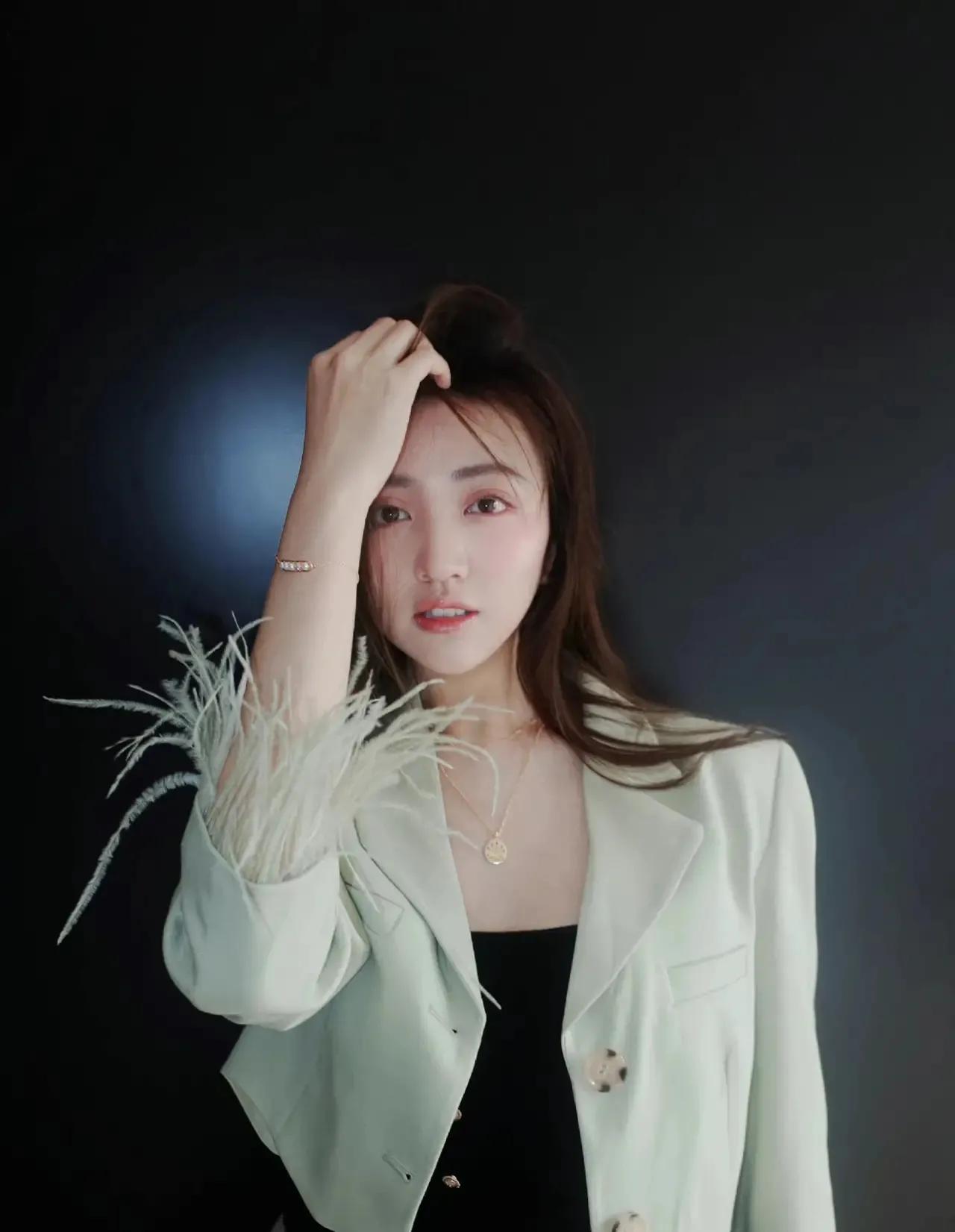 Chen Meilin is beautiful - iNEWS