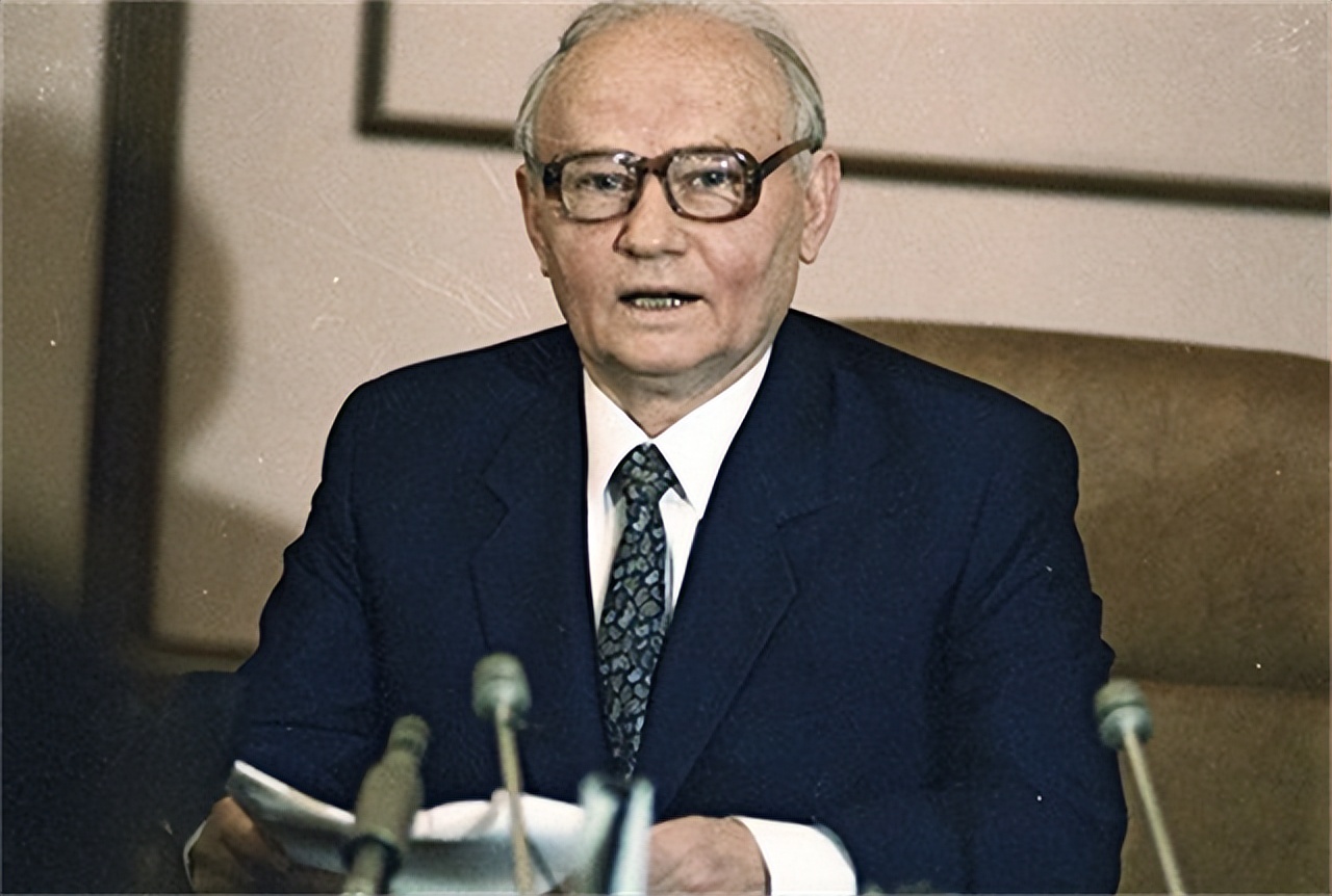 Kryuchkov: Putin respected him in his last attempt to keep the Soviet ...