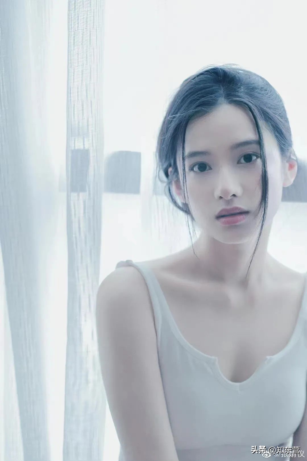 Zhang Jingyi and her bad boys - iMedia