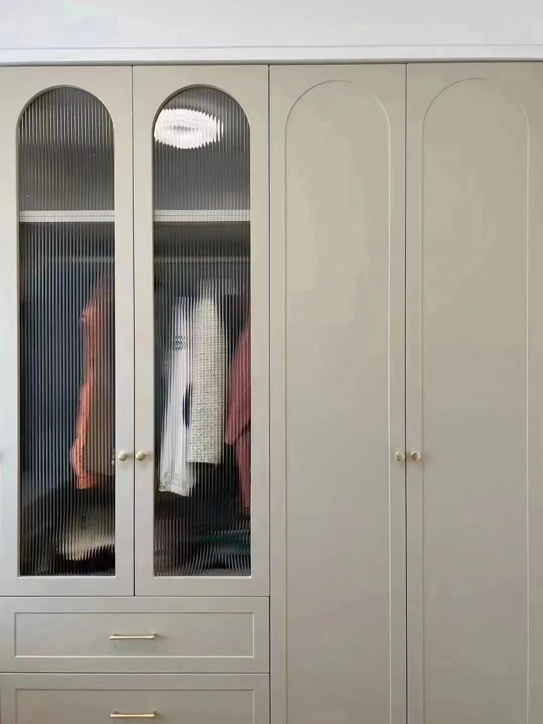 Light American decoration case - iNEWS