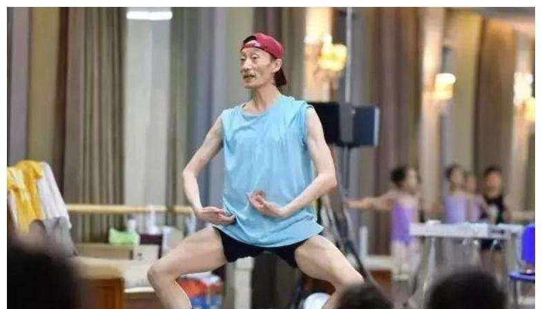 47-year-old giant baby Guo Leng: Under the tutelage of Yang Liping, he ...