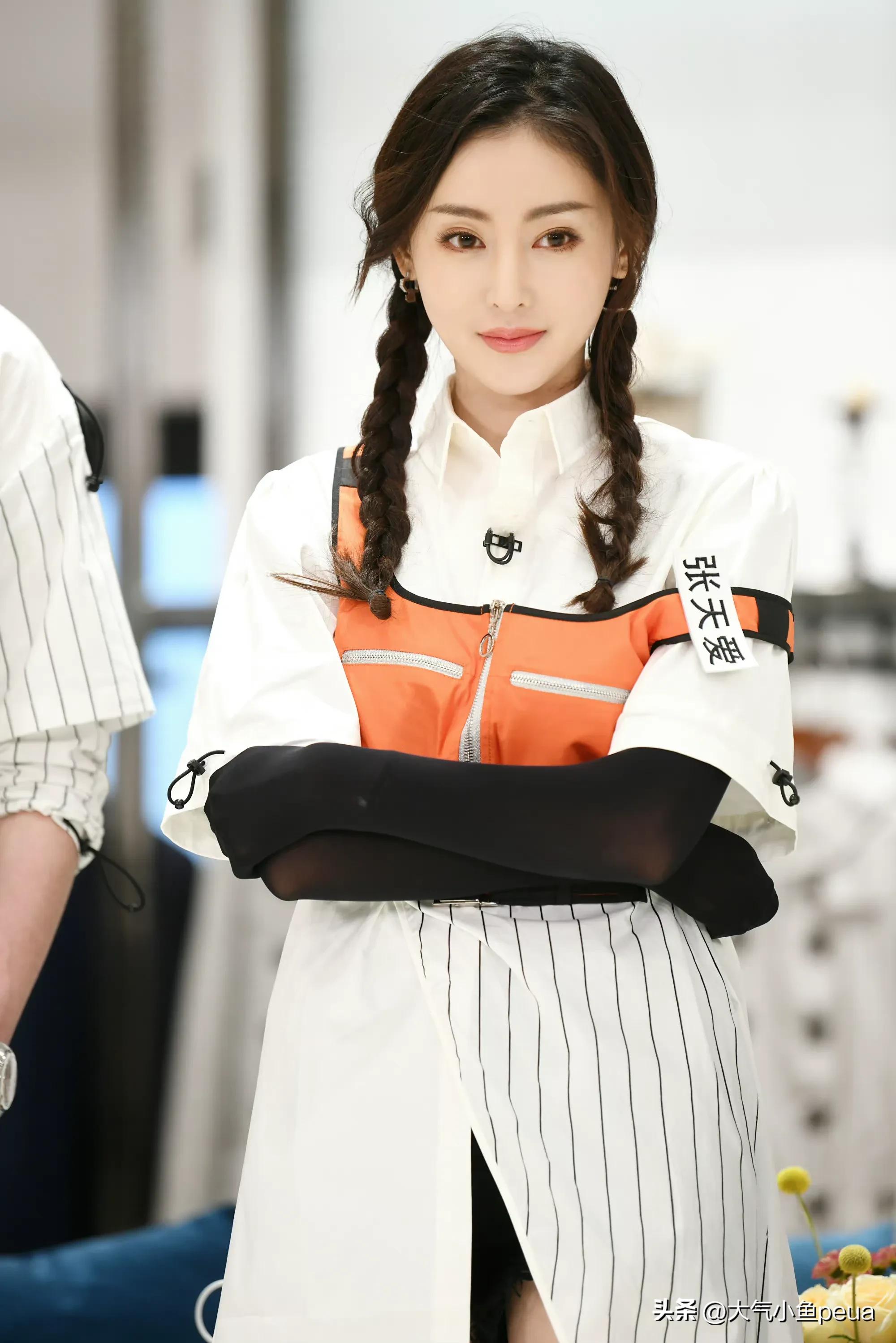 Zhang Tian loves beauty, his facial features are exquisite, his skin is ...