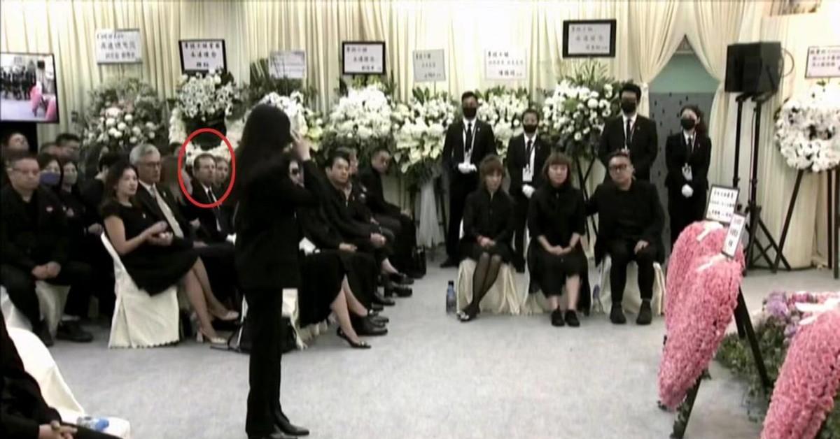 At Coco Lee's funeral, Xiao Yaxuan cried into tears, how good is their ...