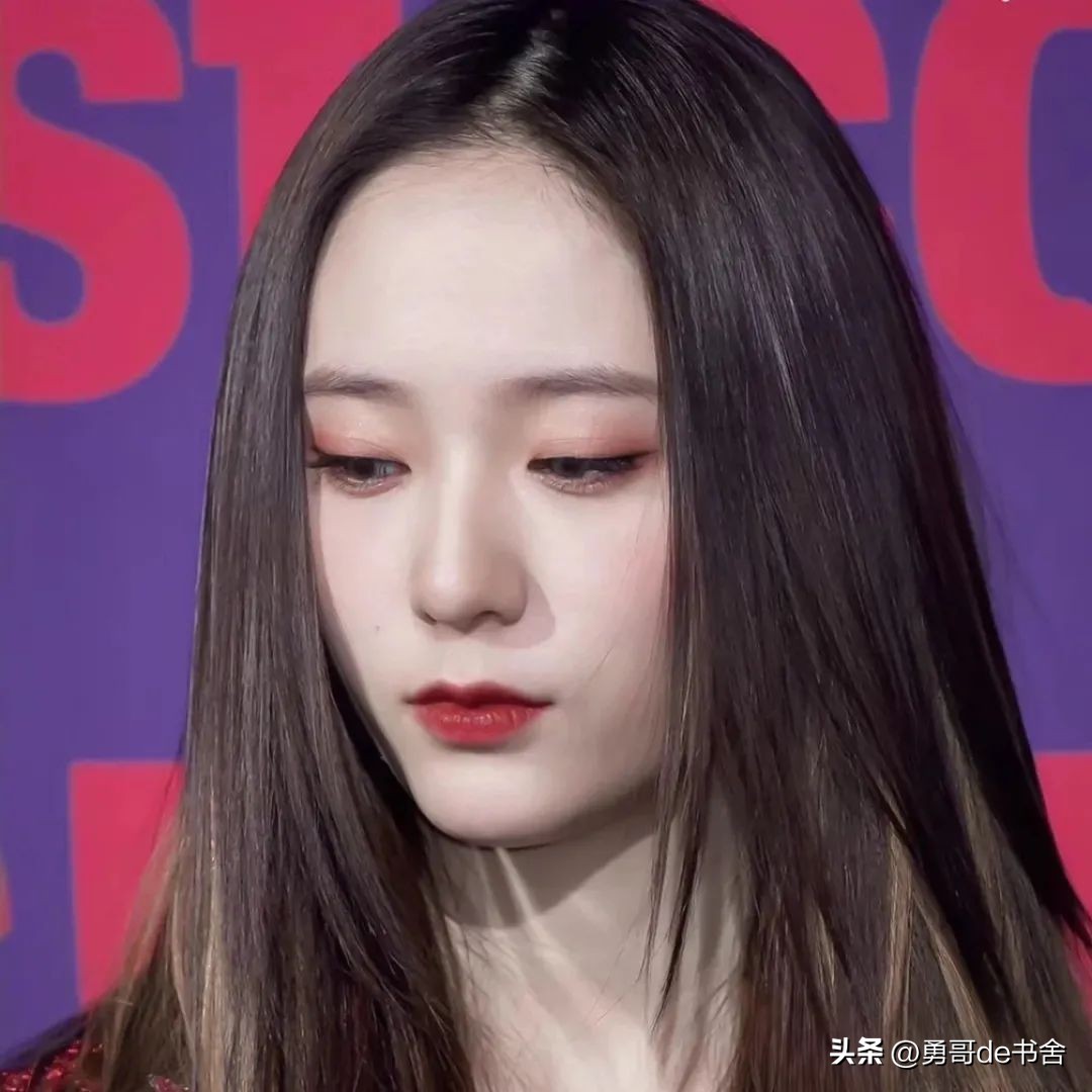 How did the bitter look on Li Qin's face disappear overnight? - iNEWS