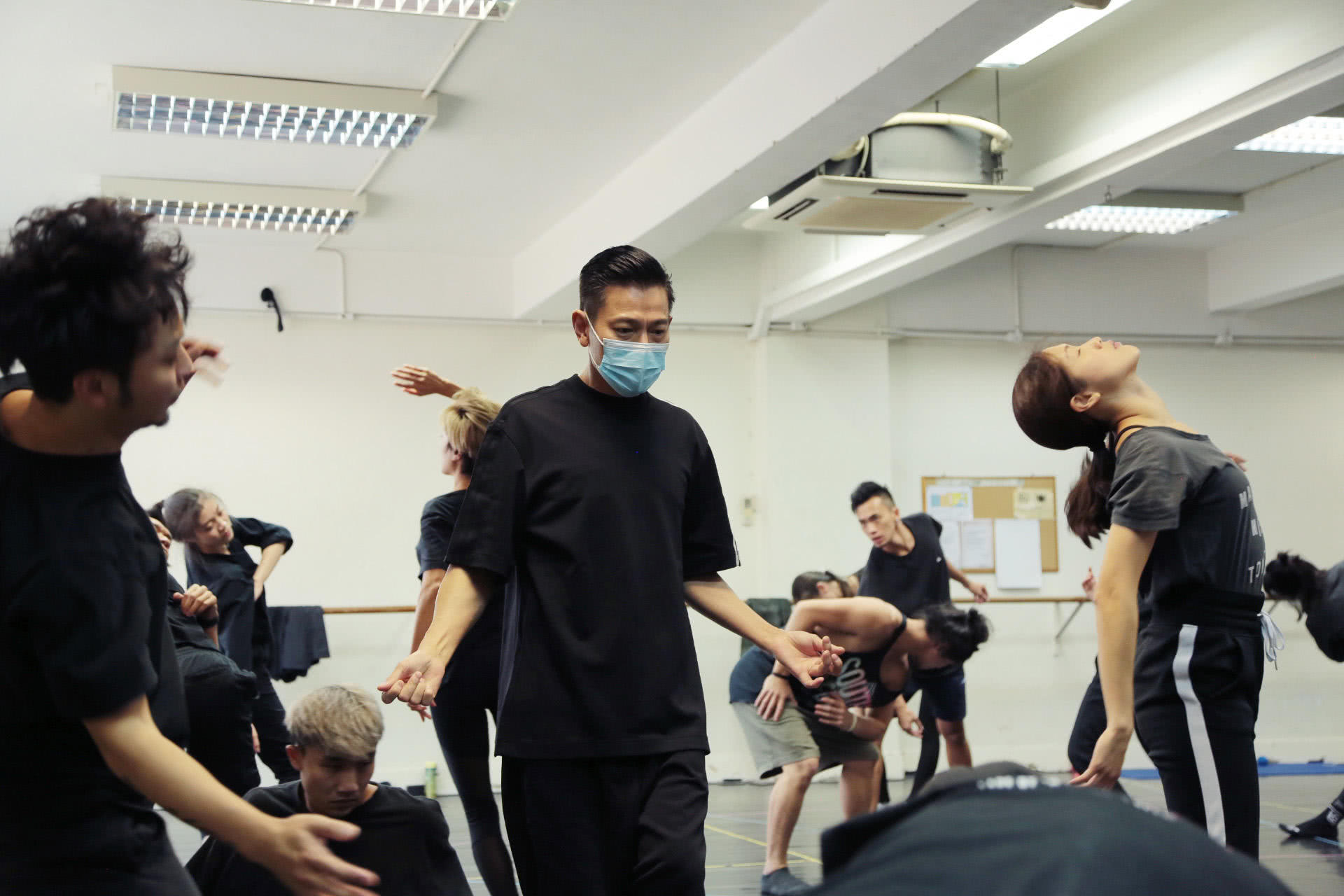 She has been with Andy Lau for 26 years, and she is still unmarried at ...