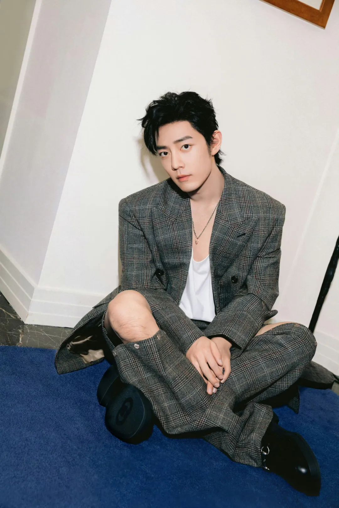 GUCCI red carpet "kills" crazy: Xiao Zhan reveals long legs, Hui ...