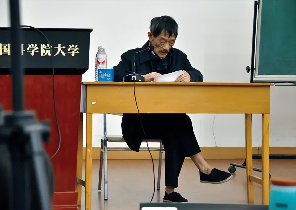 He is wearing cloth shoes, but he is at the forefront of remote sensing ...