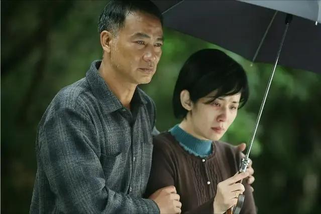 Zhang Jingchu's biggest scale in filming, but after watching it, her scalp tingles, tearing open ...