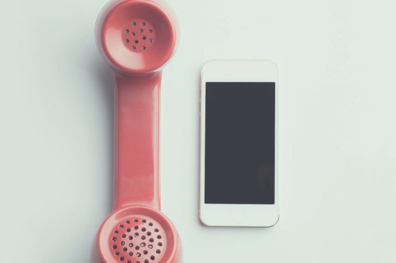 What are the reasons why the mobile phone cannot be turned on (1) - iNEWS