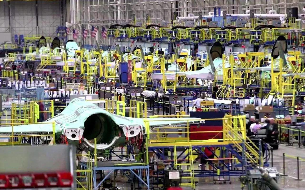 The U.S. F-35 fighter jet production line was hit hard, and China's ...