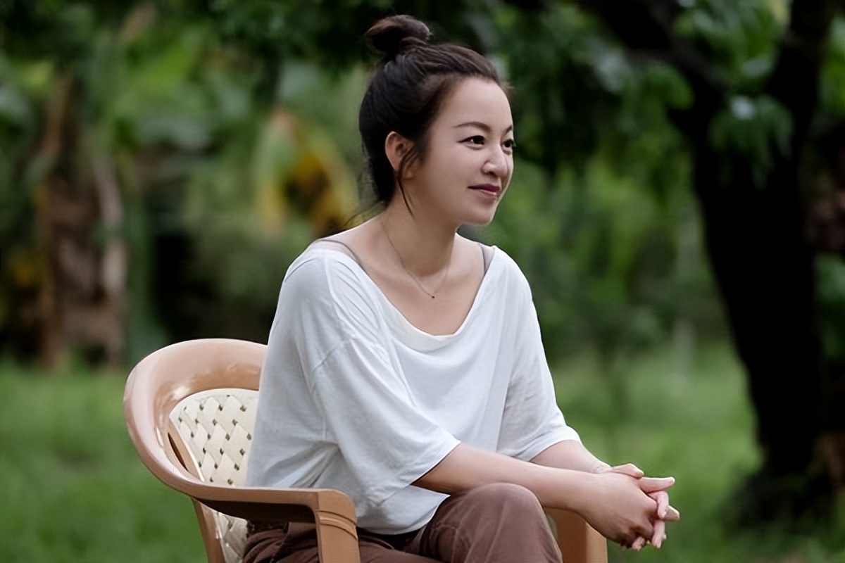 Aya has been overwhelmed by the Big S sisters for years, and now she's ...