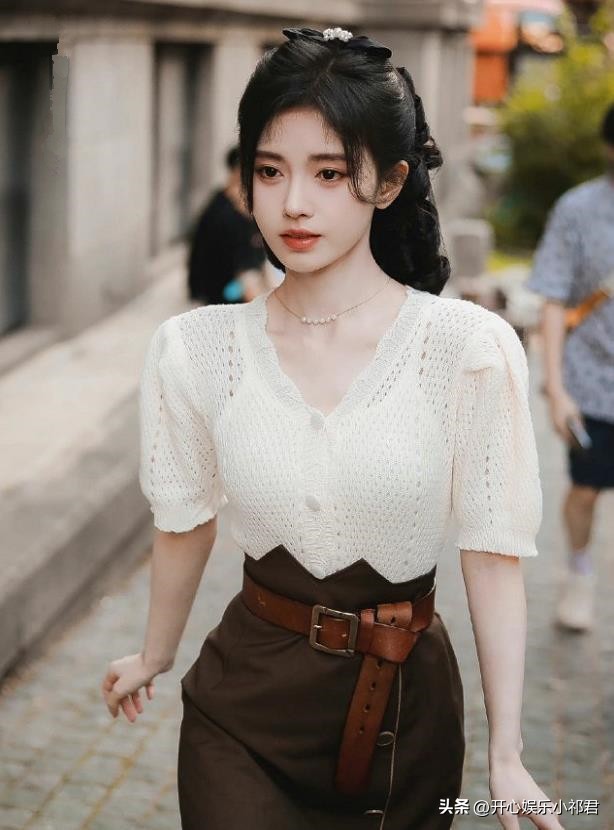Ju Jingyi's "Feng Mo Jiang Hu" style is exposed, the Republic of China ...