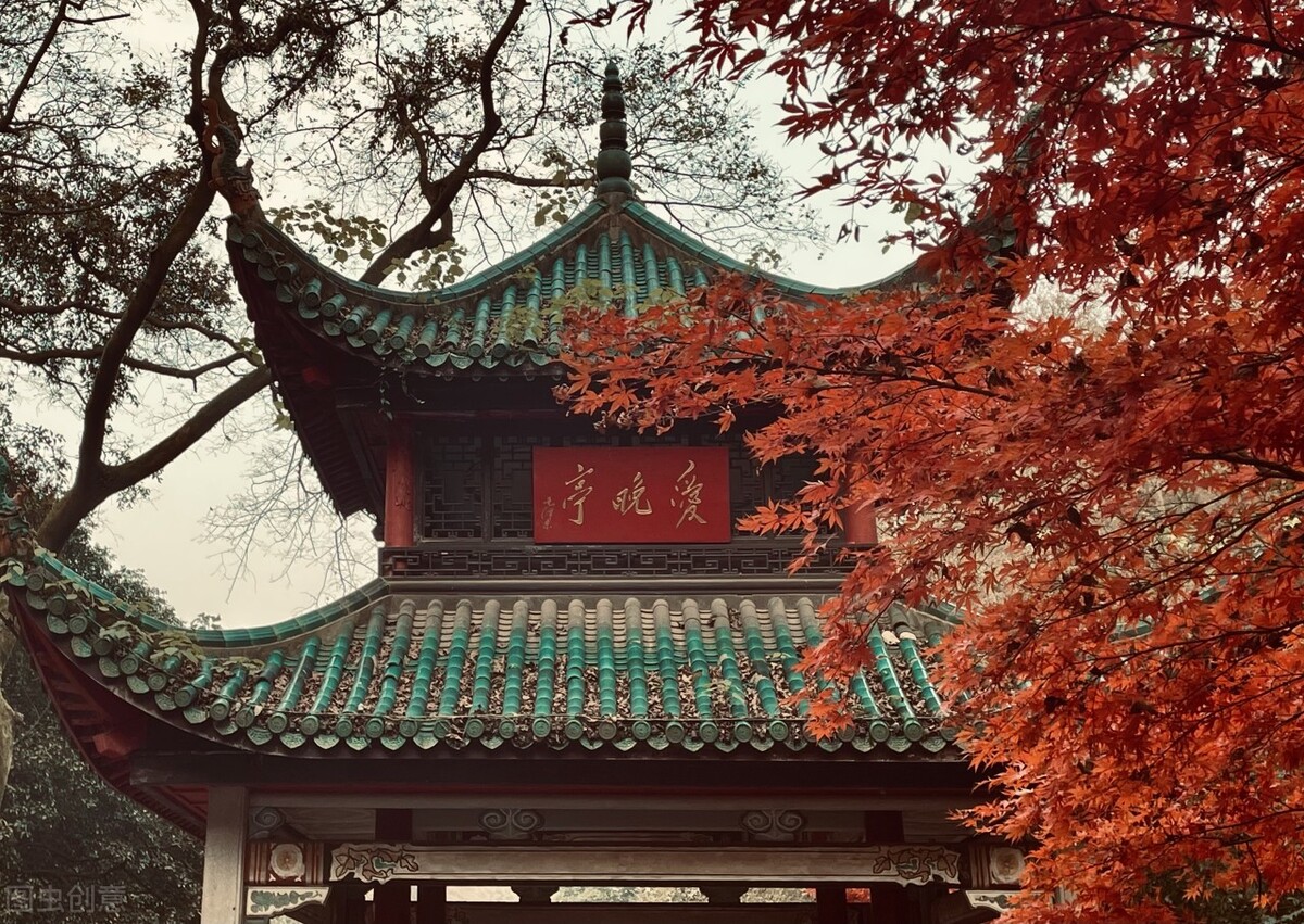 Wise people do not fall in love, 10 ancient poems with love in their ...