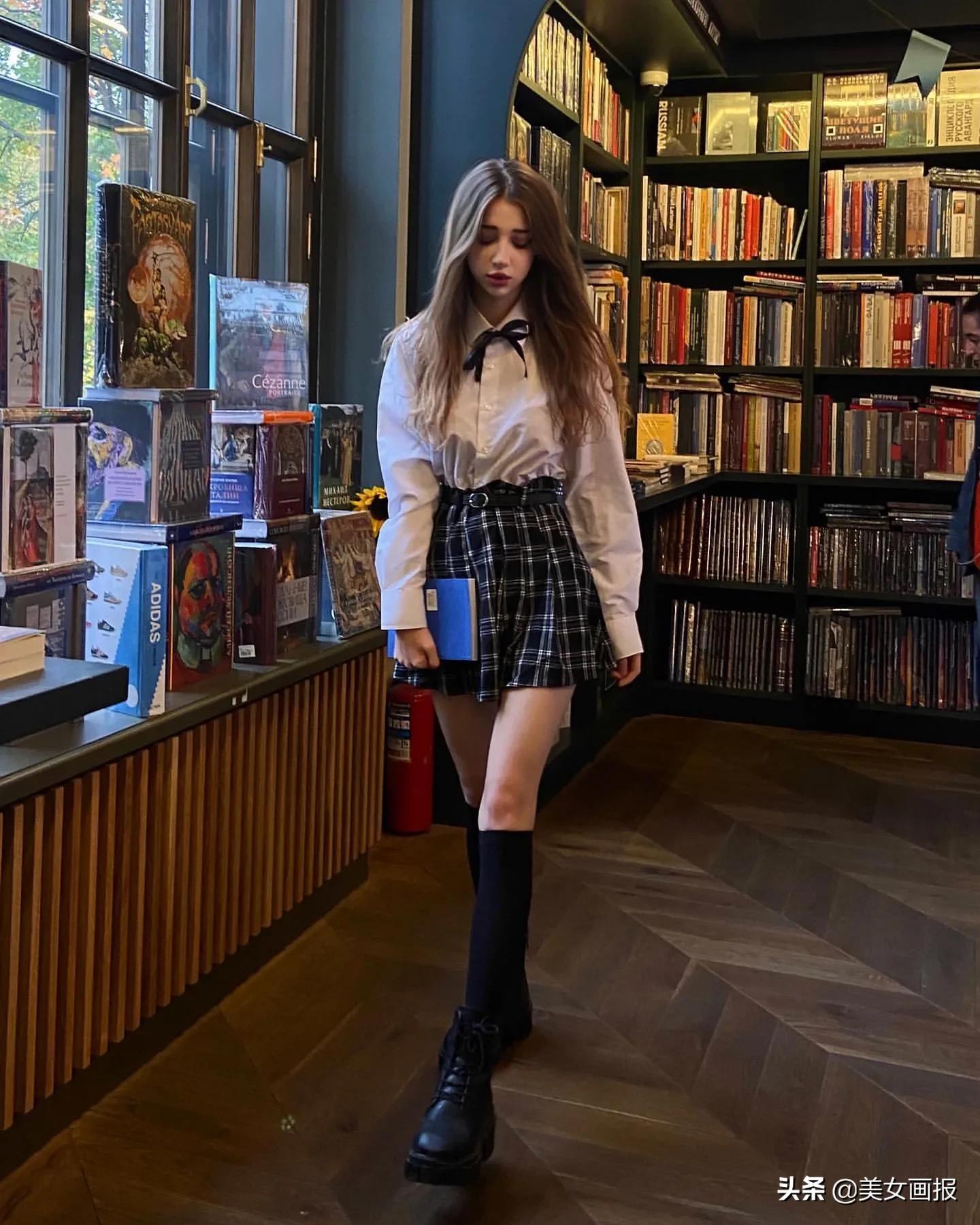 Russian beautiful girl yumifka - iMedia