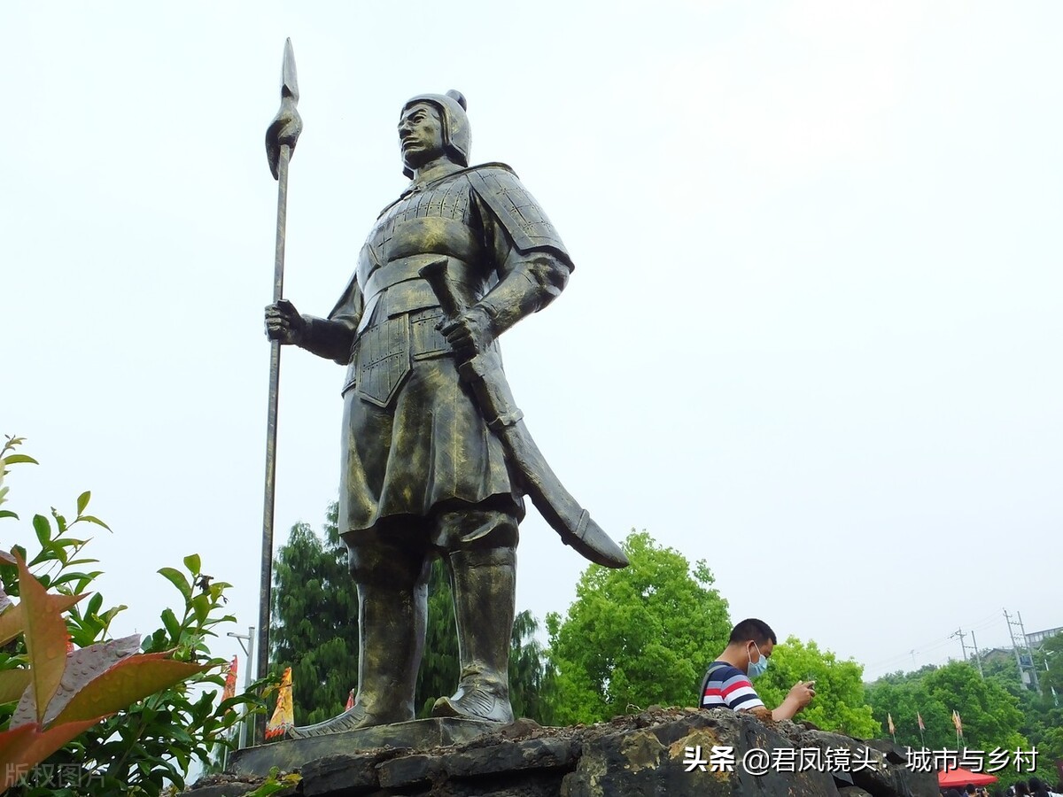 Yichang, Hubei: Gubing Village in the Three Gorges Fuyu Mountain Scenic ...