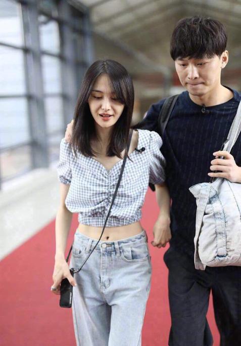 The "invincible" Zheng Shuang has finally come to where he is today - iNEWS