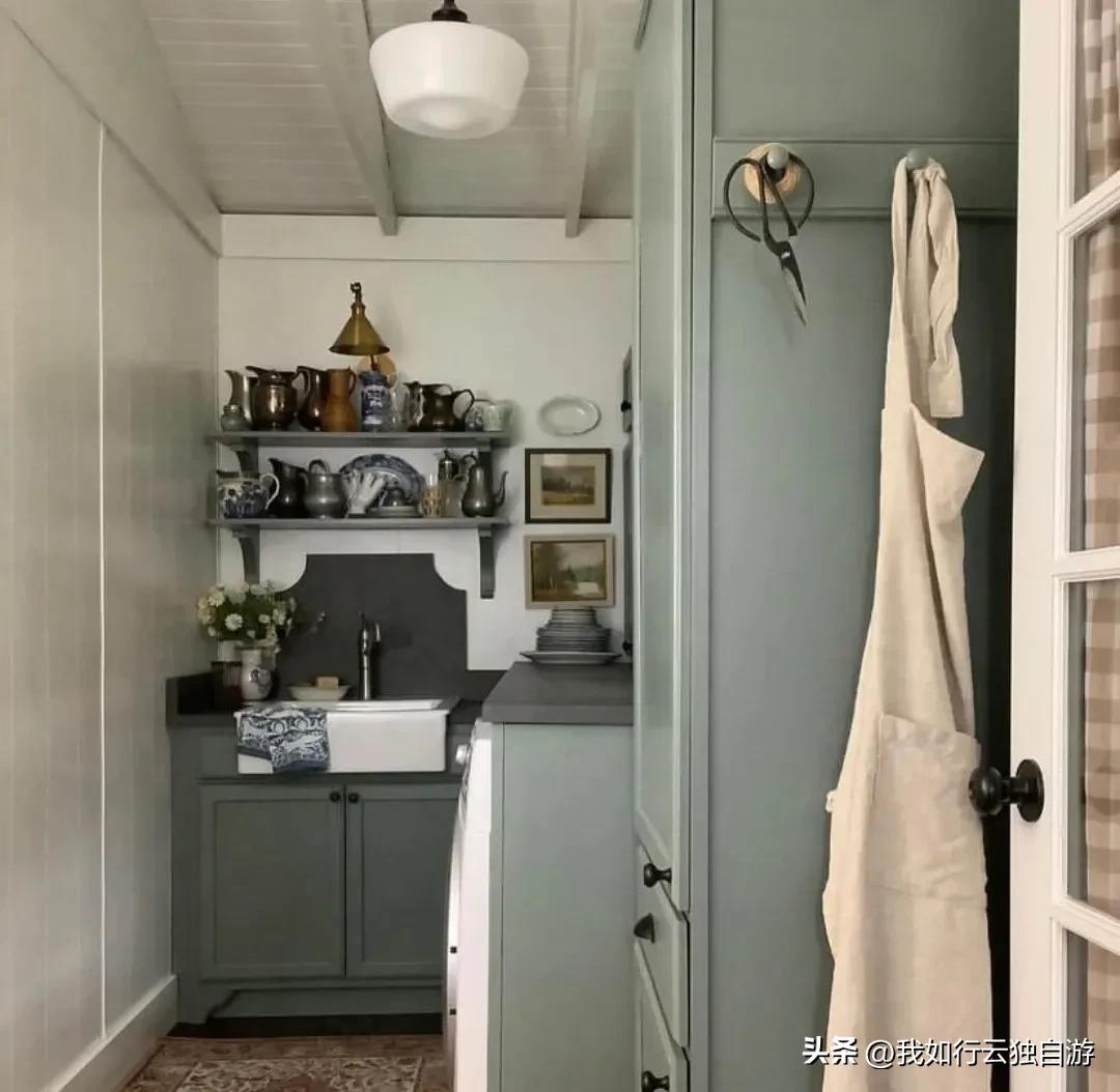 Renovated old house, retro idyllic style - iNEWS