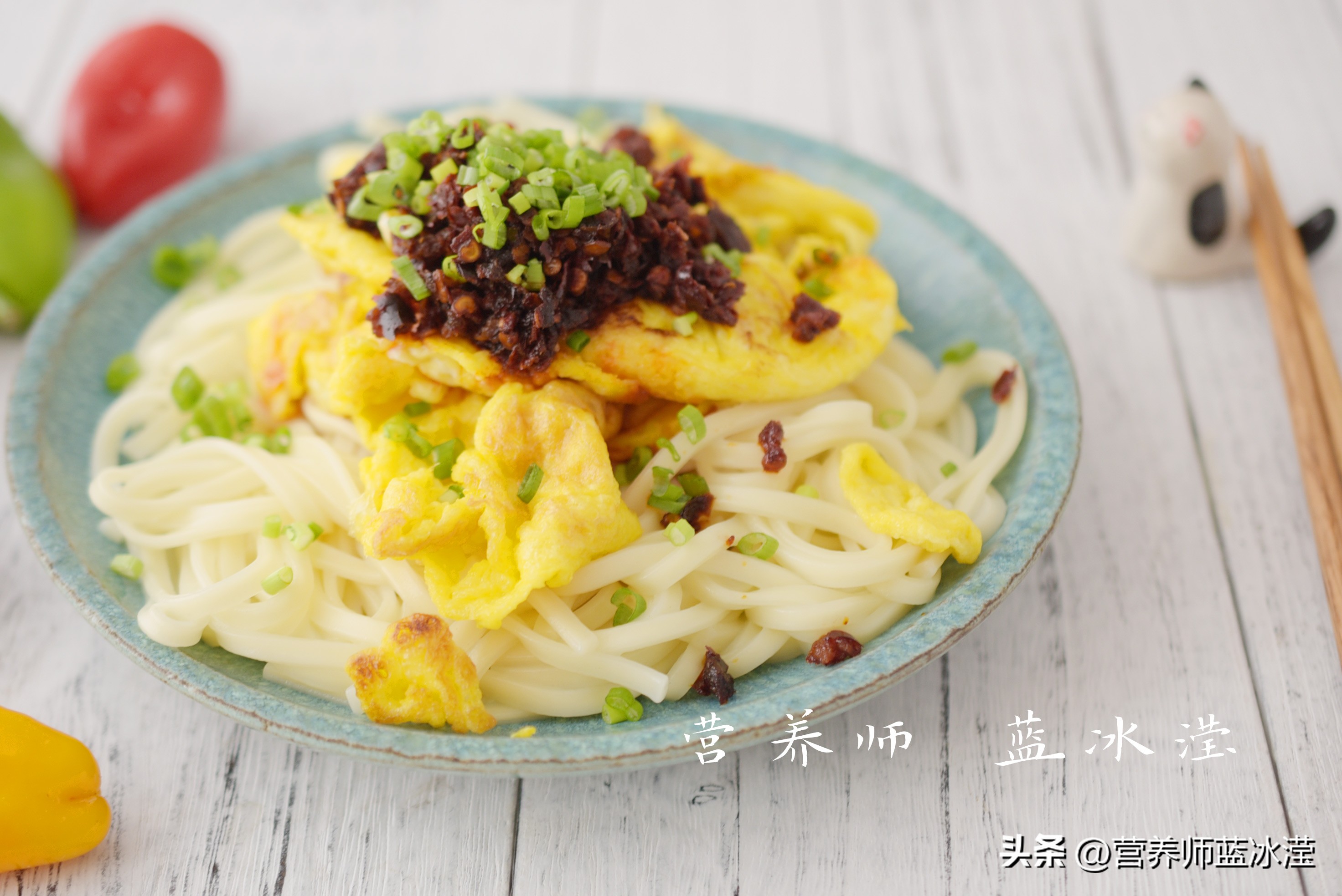 Delicious noodles are easy to make, and the taste is not worse than the ...