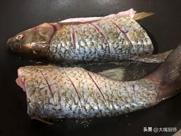 No matter what kind of fish you are stewing, don't add salt and cooking ...
