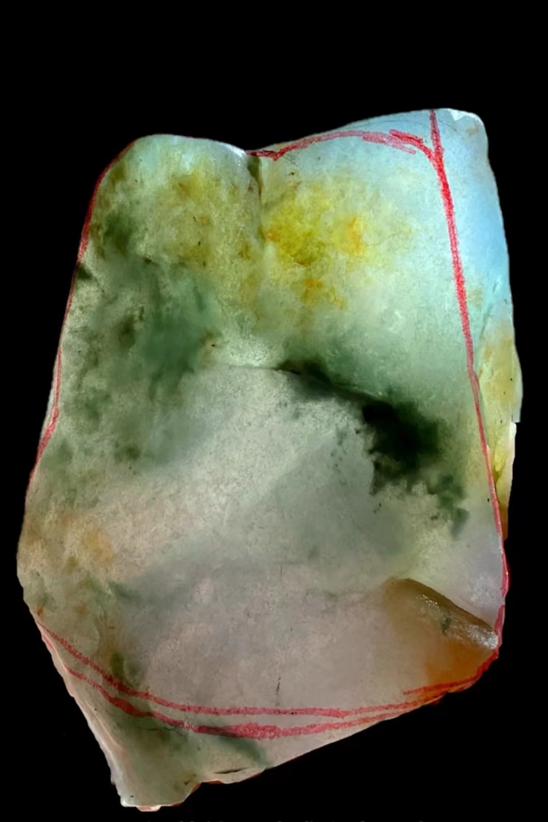The multi-colored jadeite wool with many cracks and cotton wadding, but ...