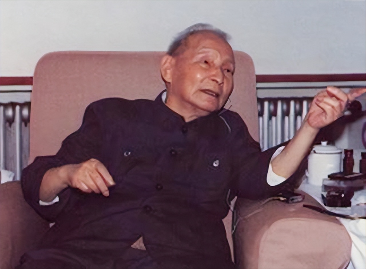 Chen Yun Struggled Against Sentencing Jiang Qing to Death - iMedia