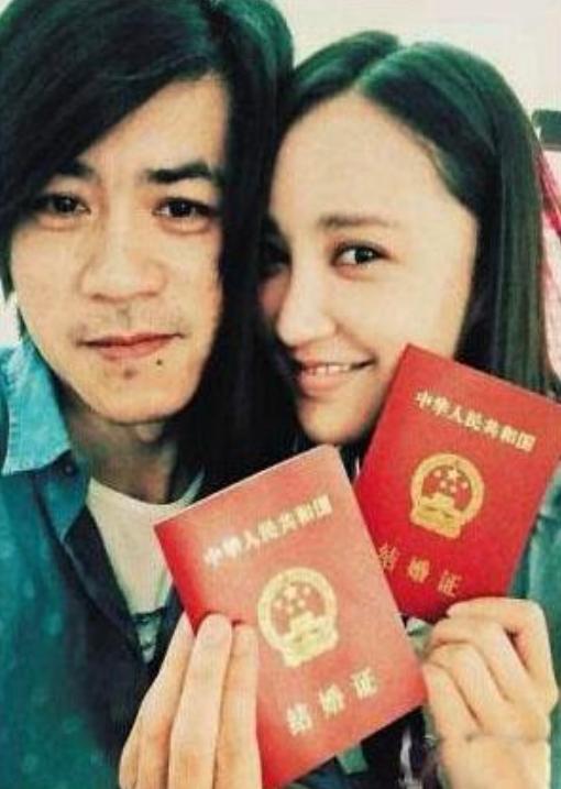 Zhang Xinyi: I have been entangled with Wang Zhifei for 8 years, and then married Yuan Hong ...