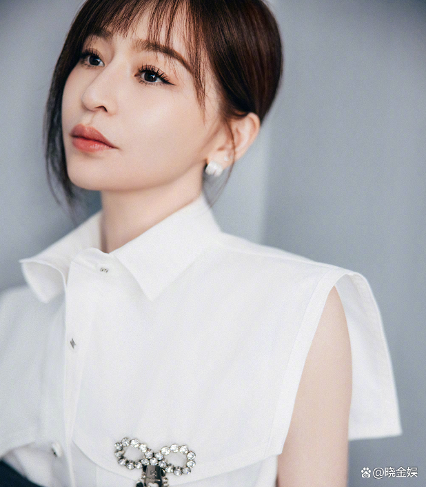 Li Weijia: Or for the comeback, "Quick Book" is the first time to ...