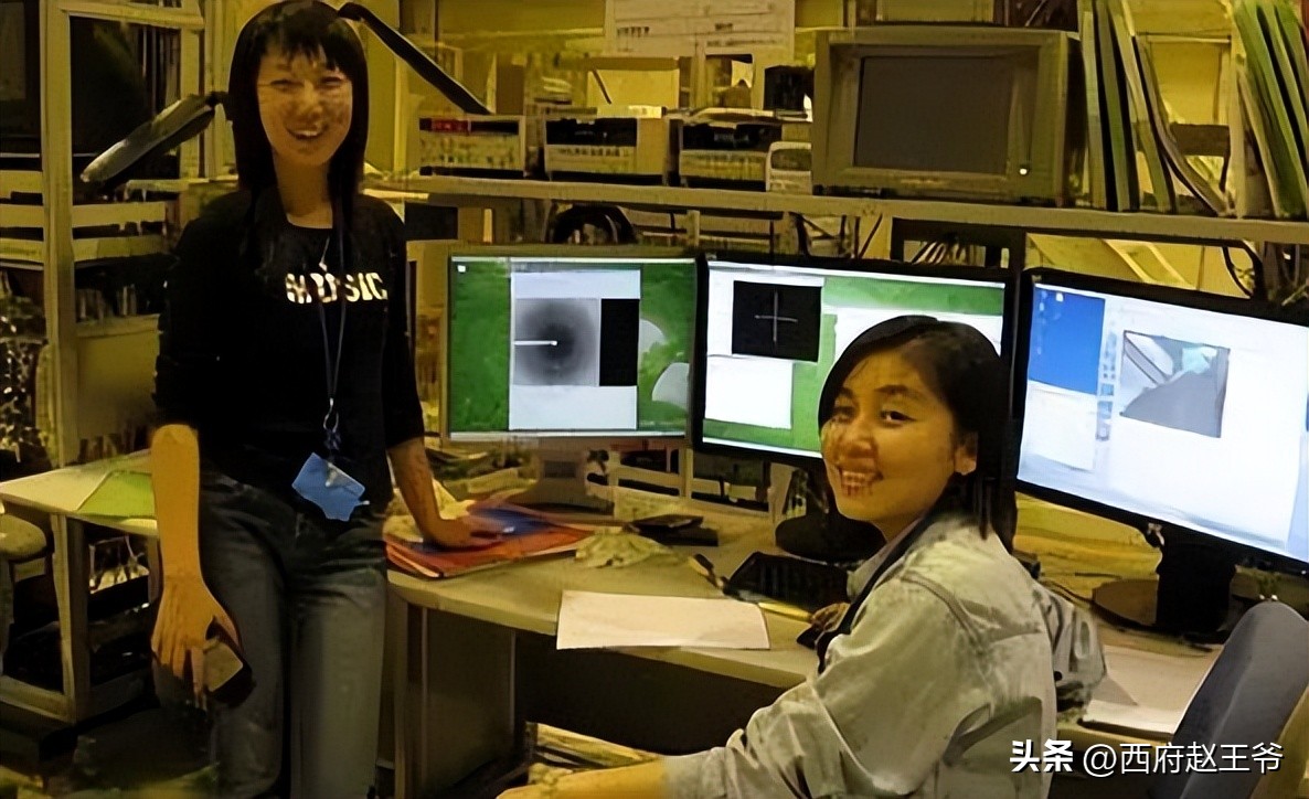 Yan Ning returned to China after five years in the United States, Yin ...