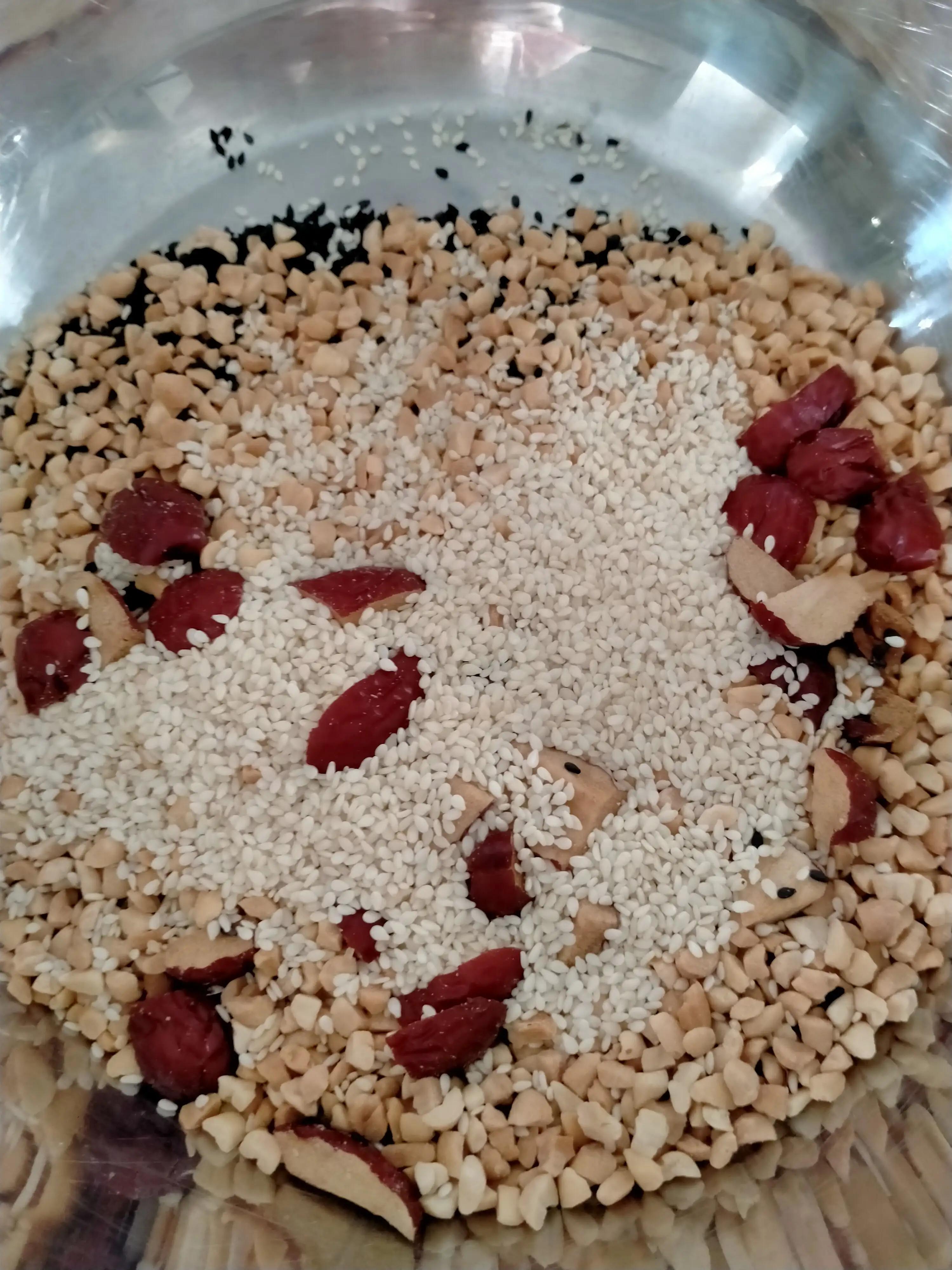 Crispy Sachima - iNEWS