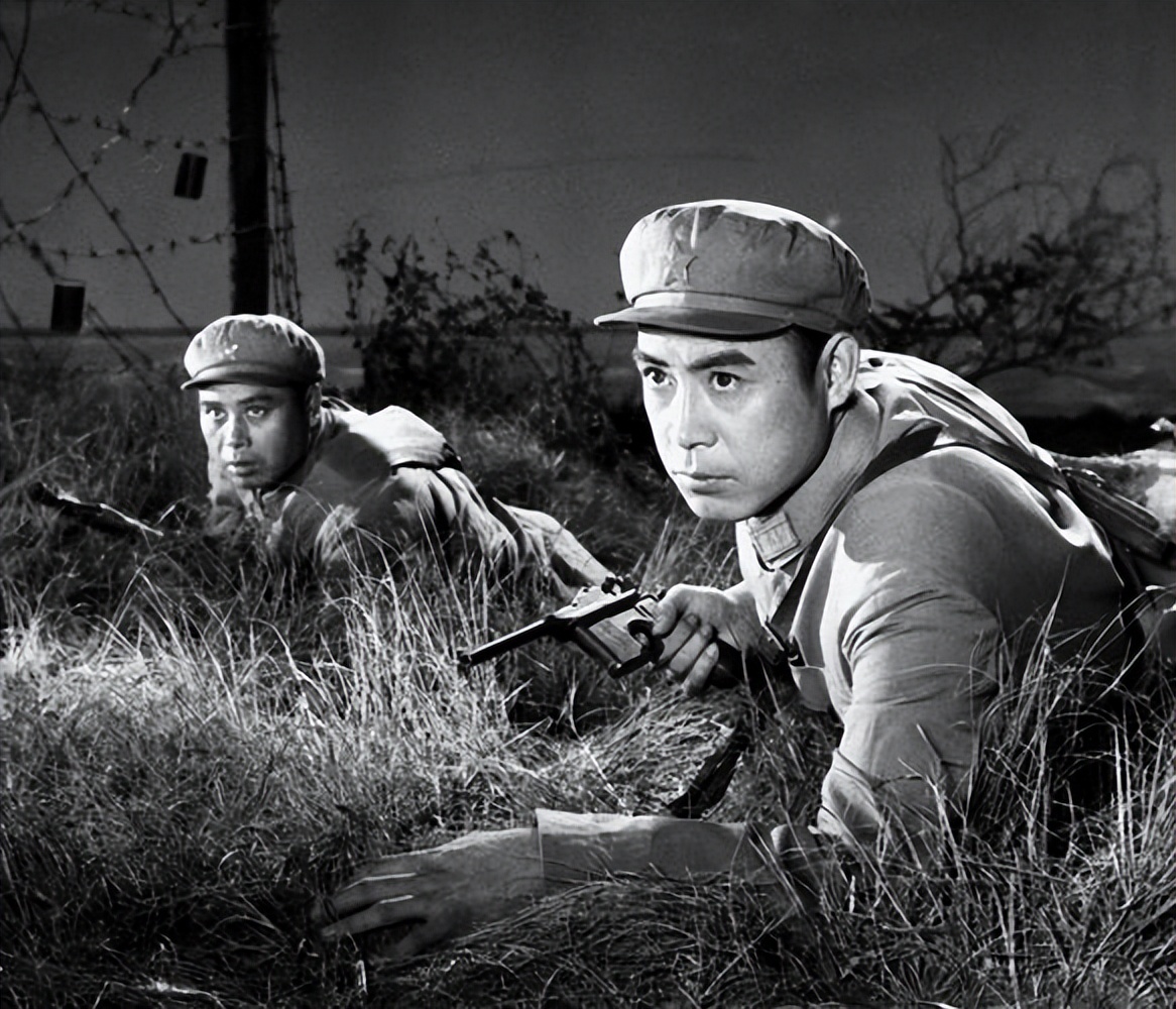 "Reconnaissance Crossing the River" starring Sun Daolin and Li Lingjun tells the story on the ...