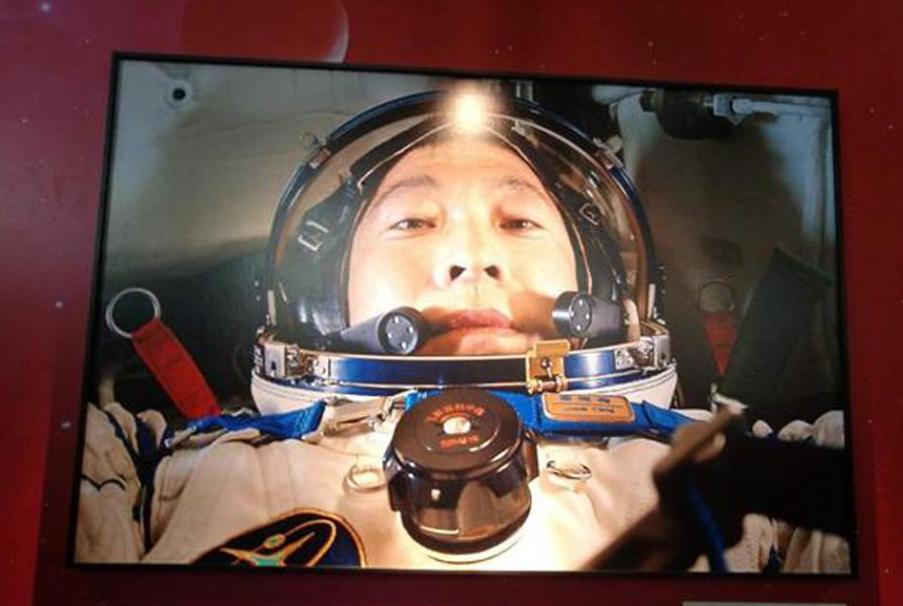 19 years ago, what did Yang Liwei find in space, why was he in a hurry ...