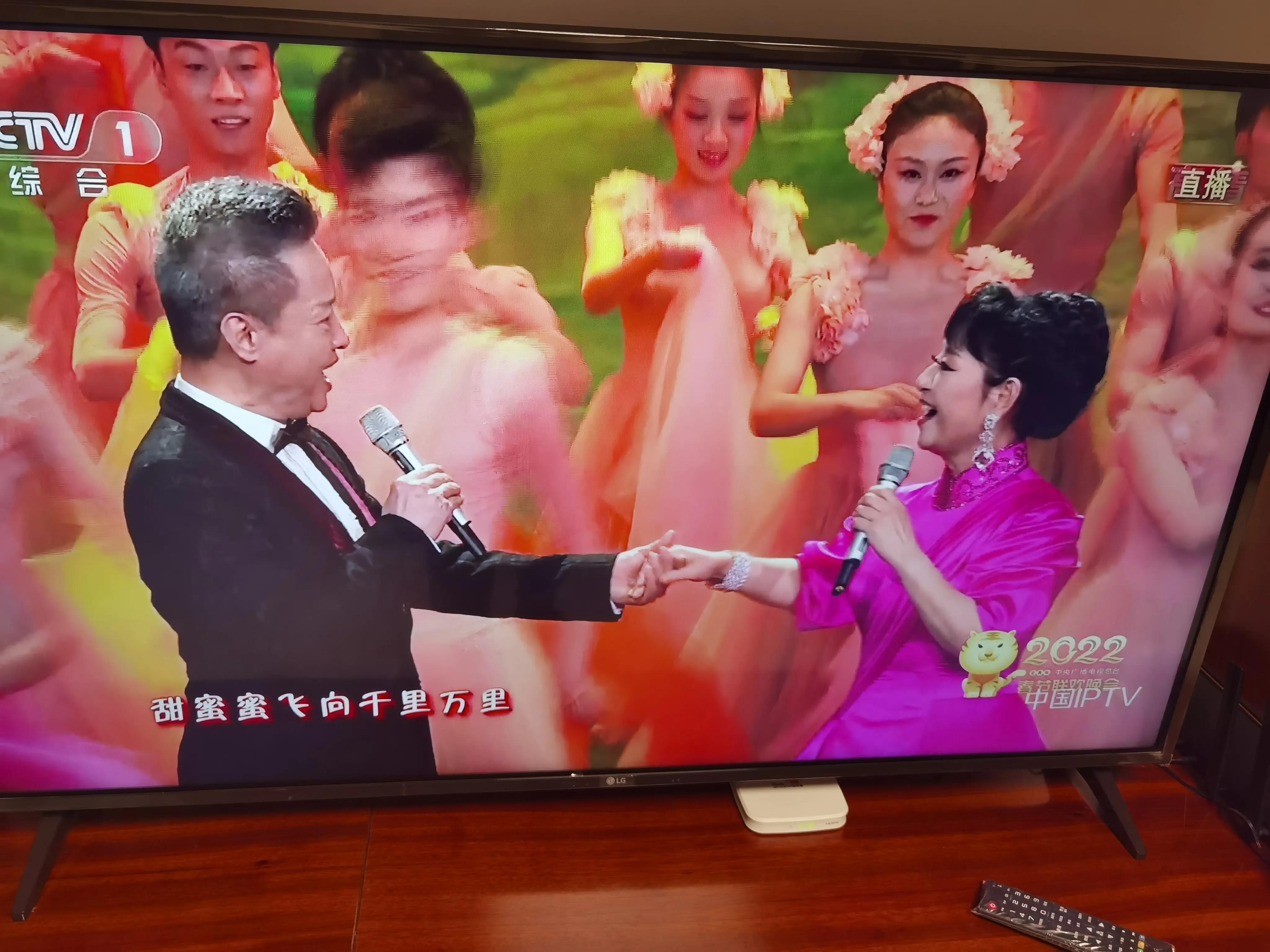 "Evergreen tree in the music world" Yin Xiumei, 66 years old, is still ...